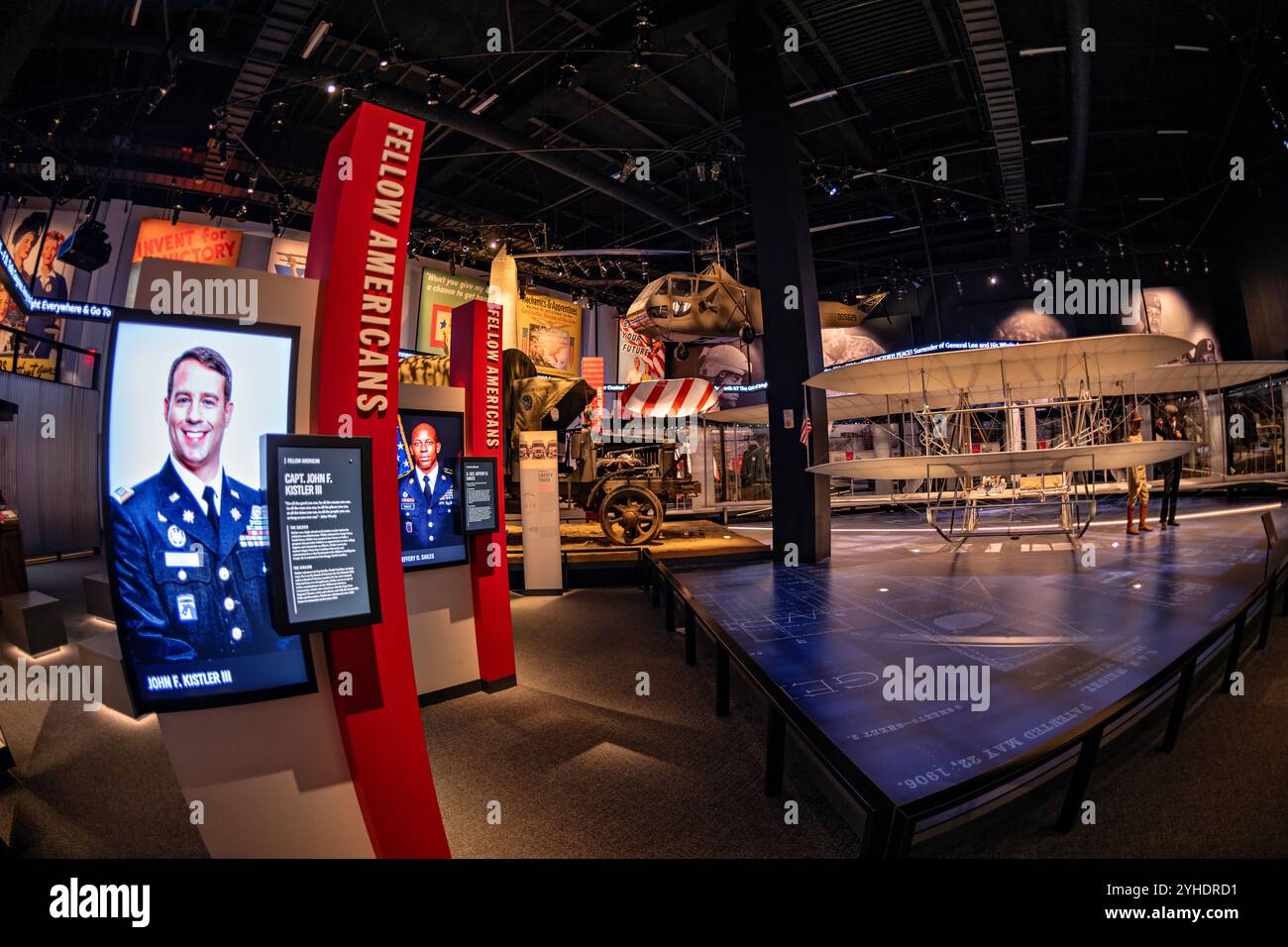 Us army social impact hi-res stock photography and images - Alamy