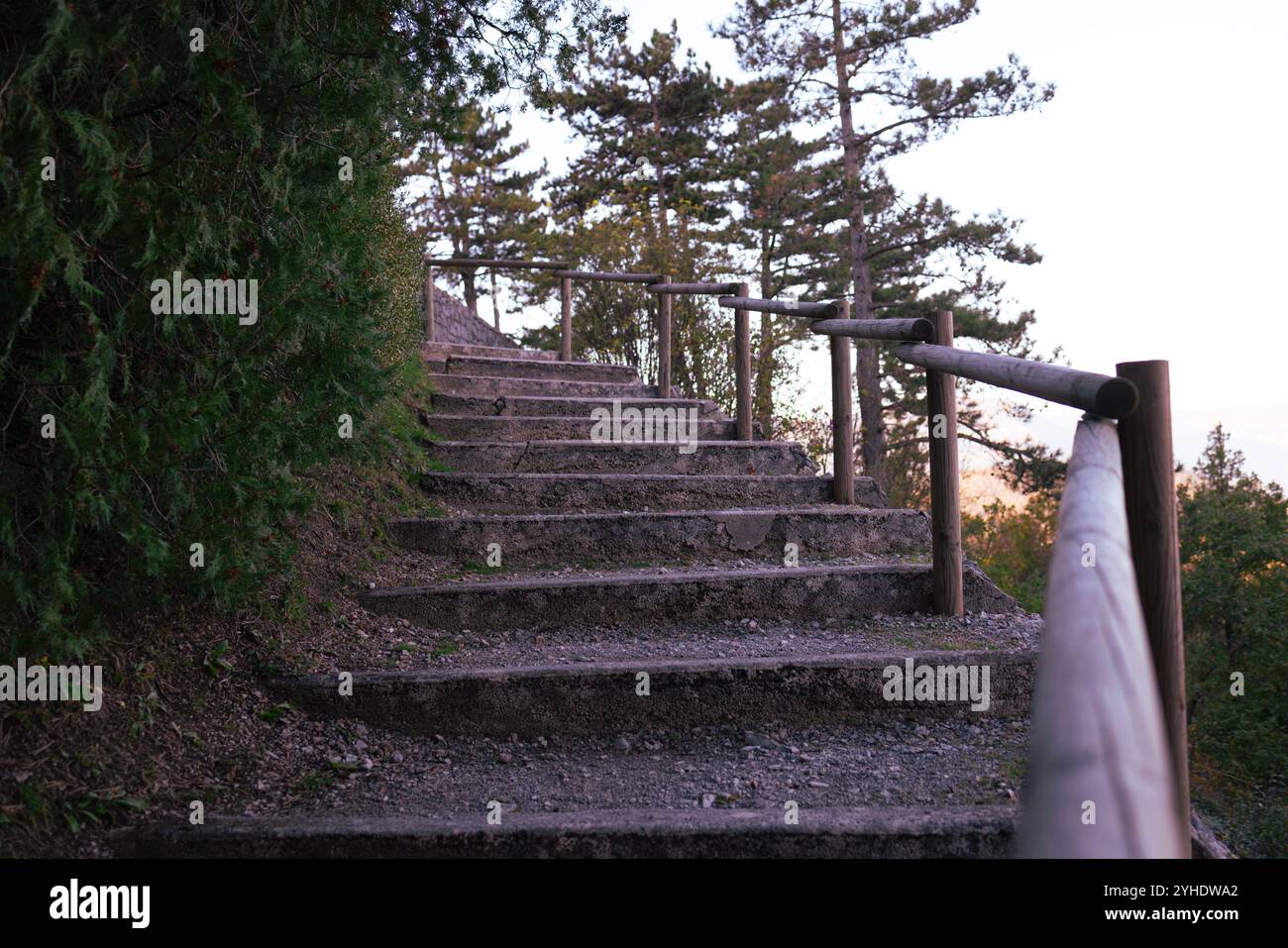 Rustic stone pathway hi-res stock photography and images - Alamy