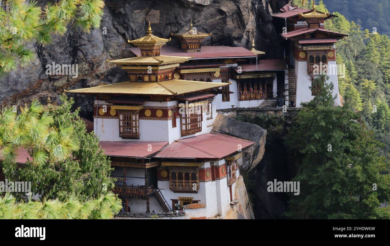Tiger's Nest Monastery (Paro Taktsang) - a renowned Buddhist monastery ...