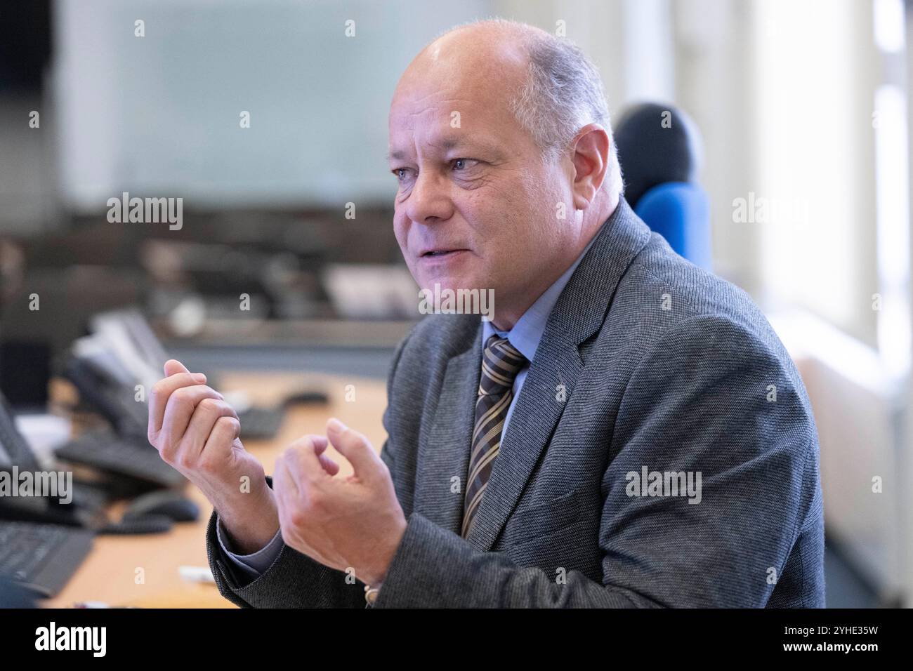 Dresden, Germany. 04th Nov, 2024. Detective Superintendent Olaf Richter ...