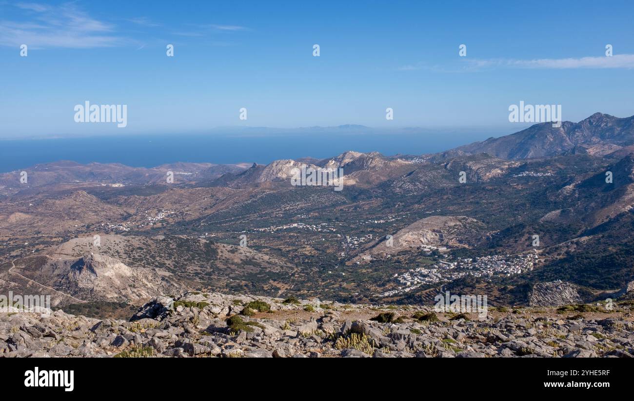 Greek mountain trails hi-res stock photography and images - Alamy