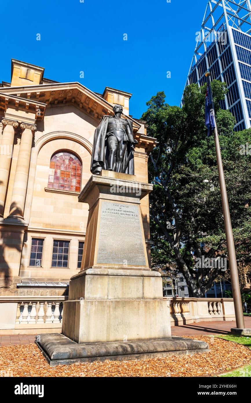 The statue of Lieutenant General Sir Richard Bourke in Sydney ...