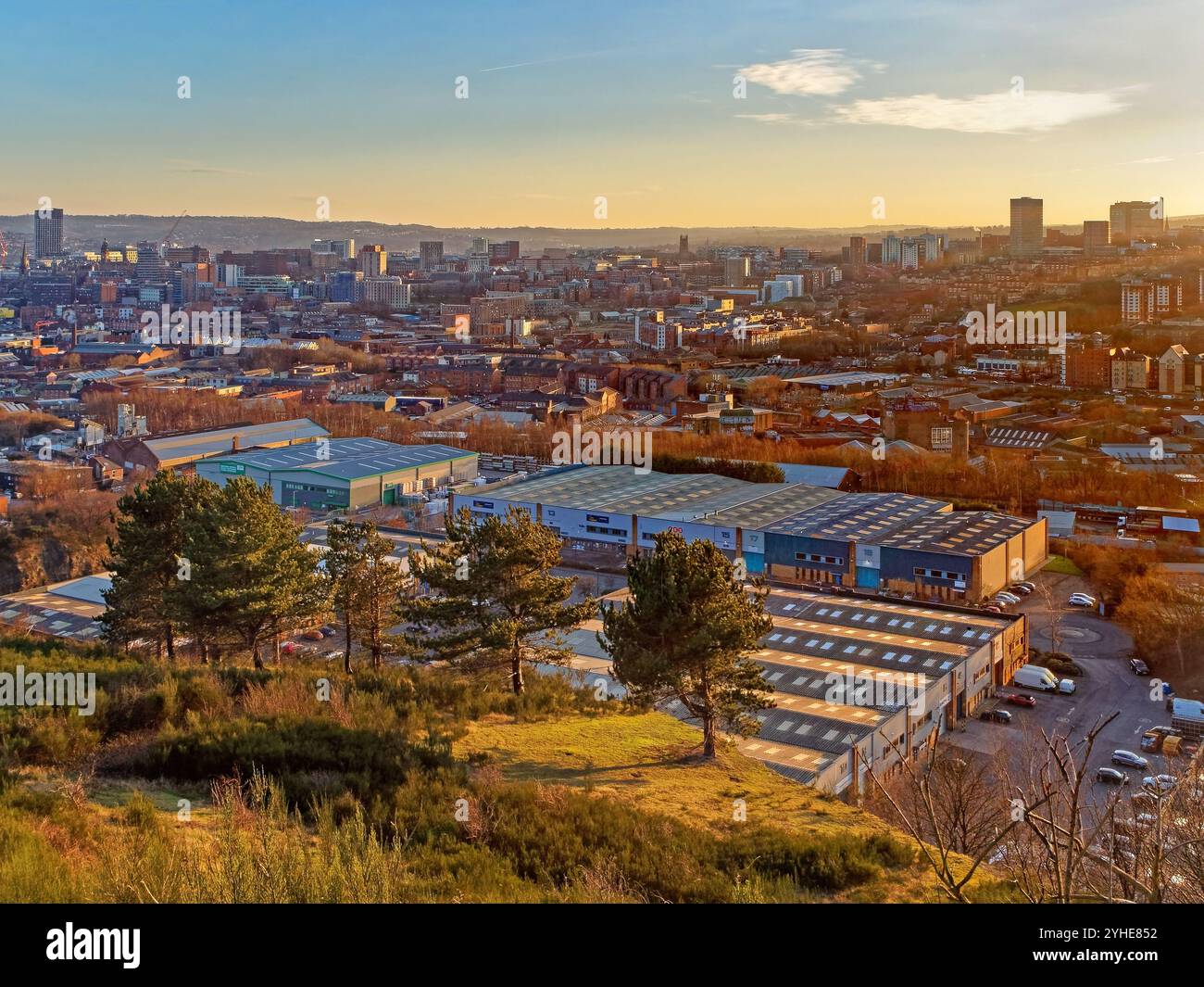 Sheffield skyline west bar hi-res stock photography and images - Alamy
