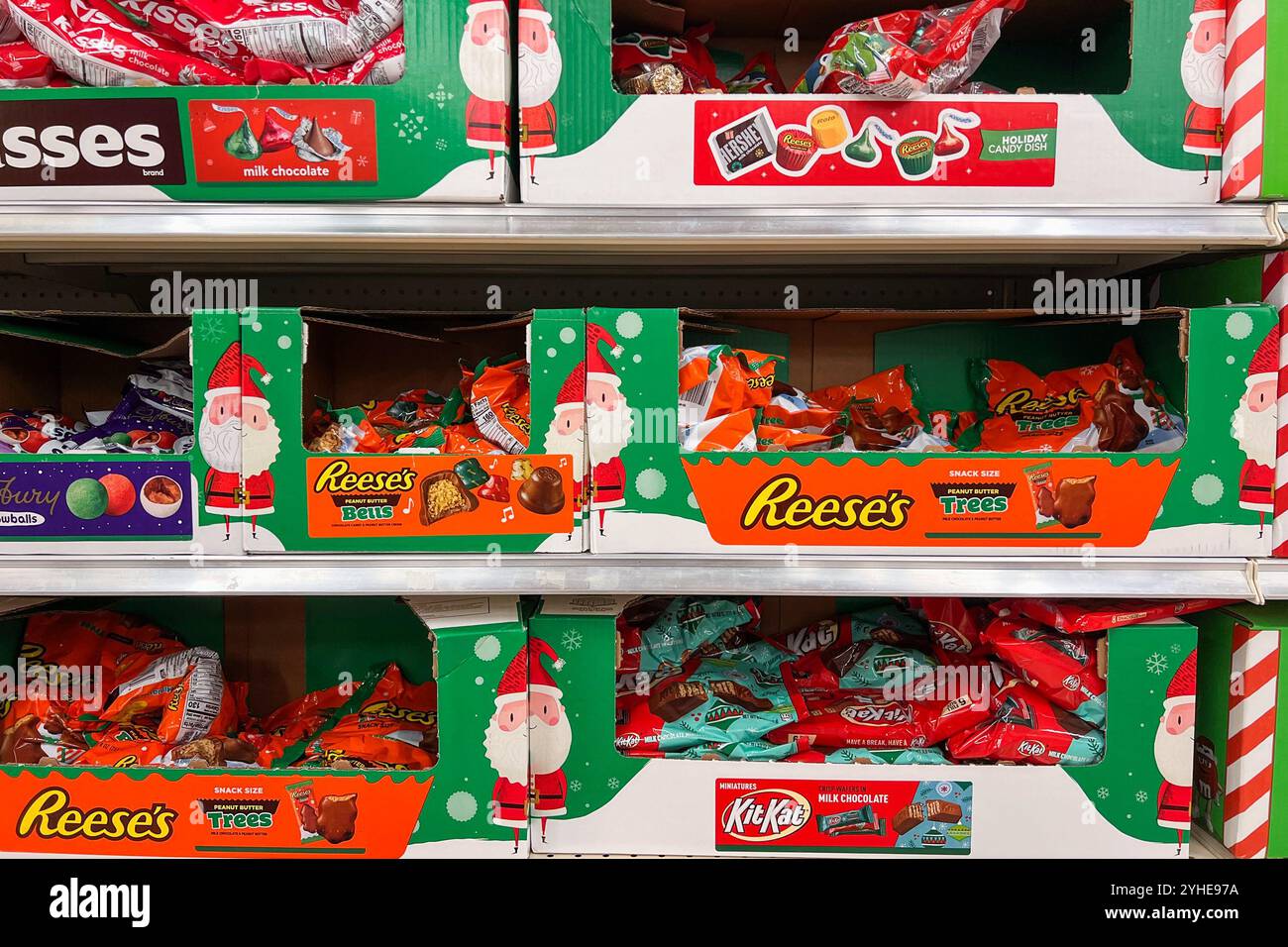 Waterville, United States. 05th Nov, 2024. Holiday-themed candy is on ...