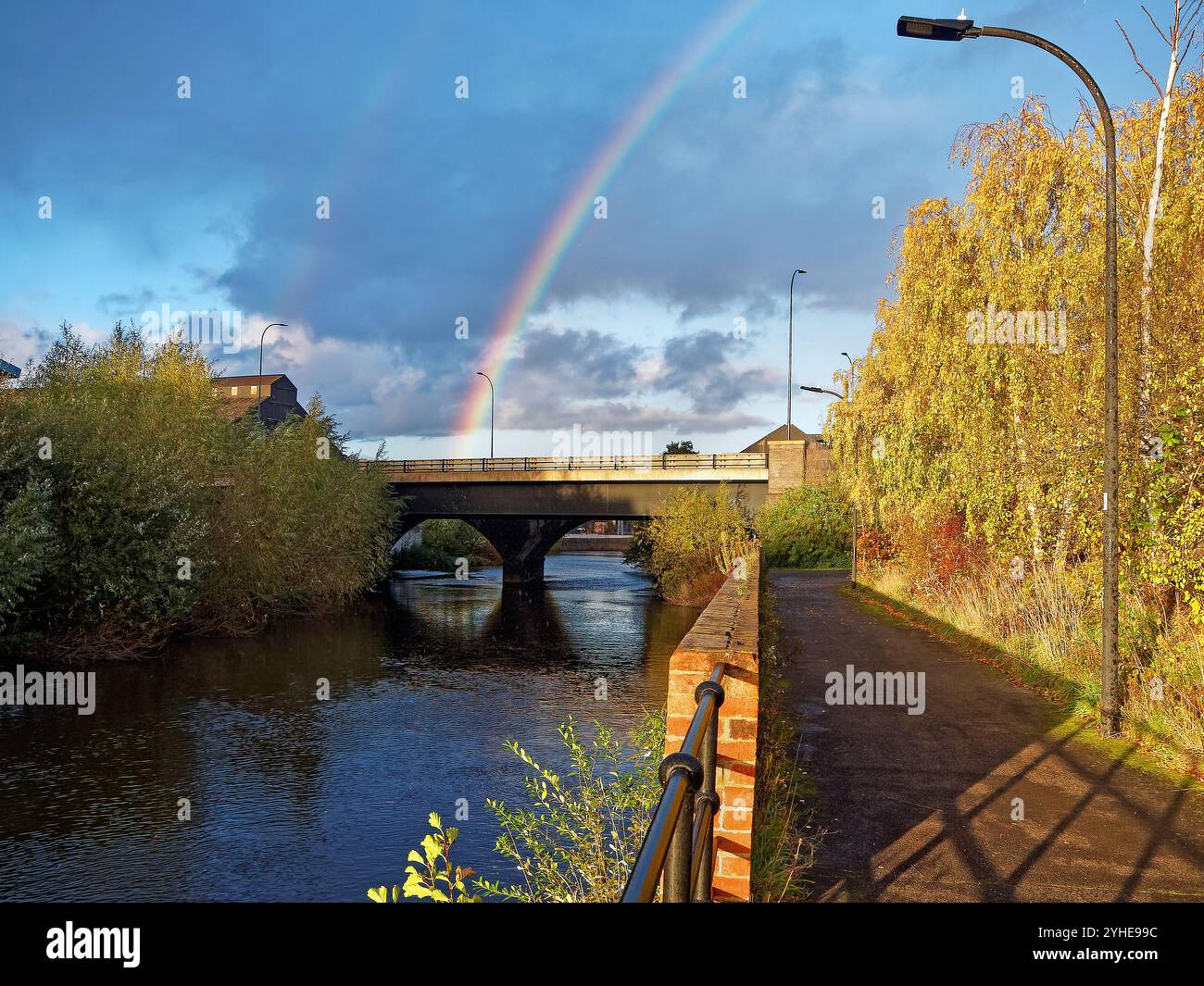 UK, South Yorkshire, Sheffield, River Don at Five Weirs Walk and ...