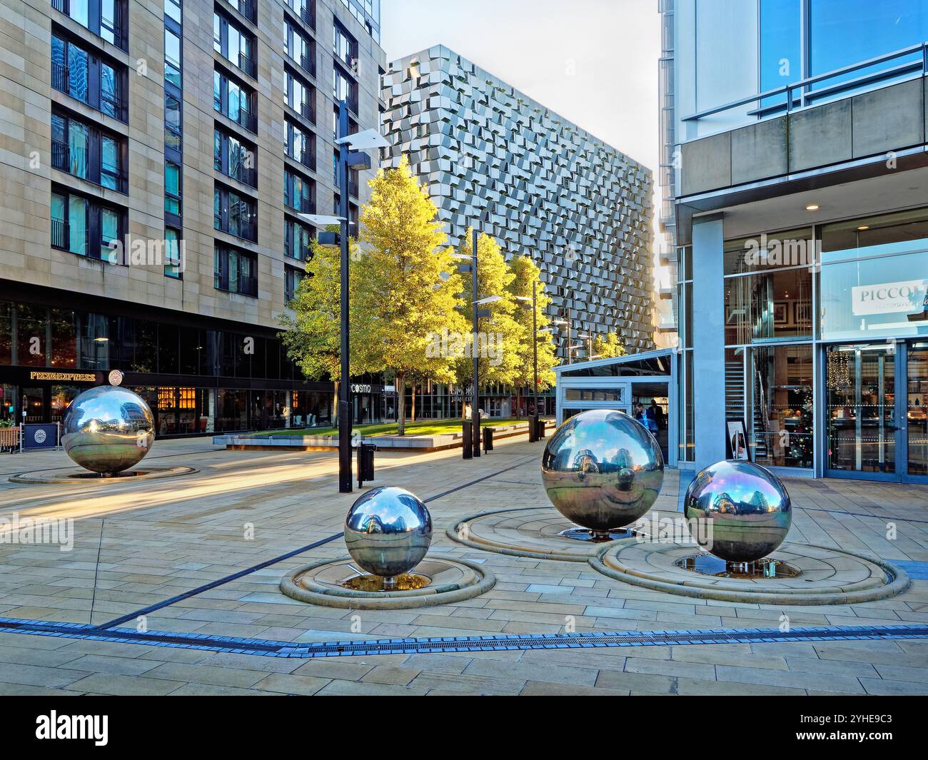 East yorkshire iconic building hi-res stock photography and images - Alamy