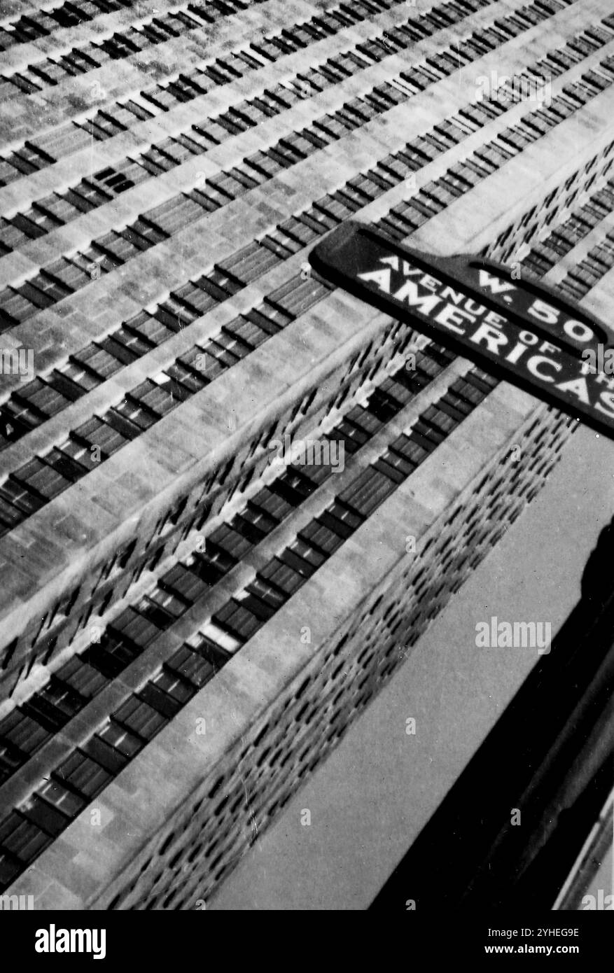 Retro shot new york Black and White Stock Photos & Images - Alamy