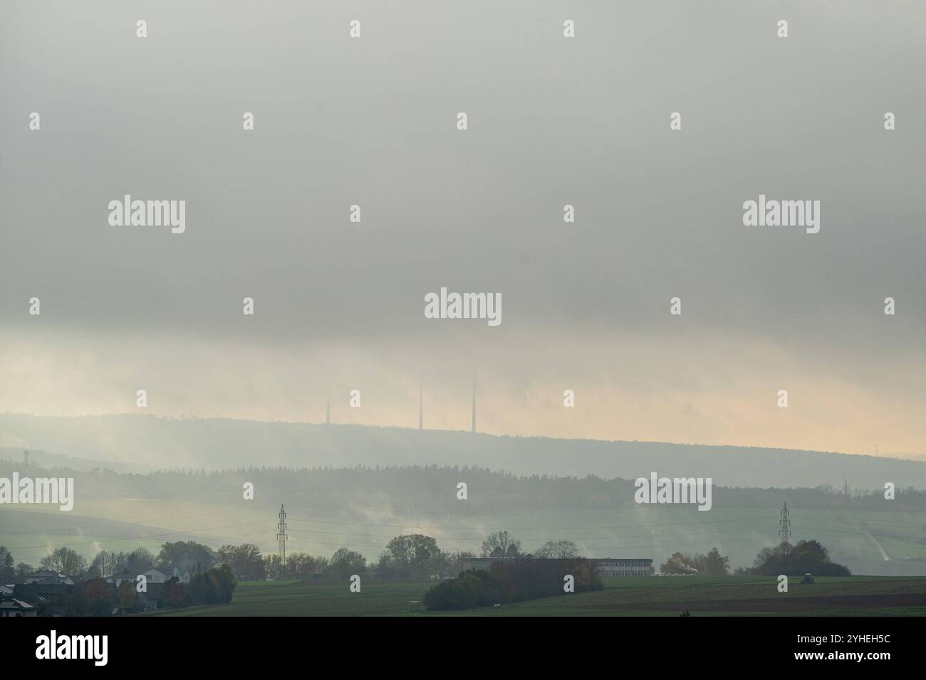 Geheimnisvolle landschaft hi-res stock photography and images - Alamy