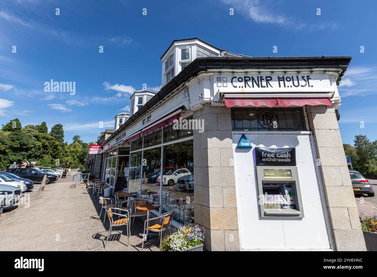 Corner house aboyne hi-res stock photography and images - Alamy