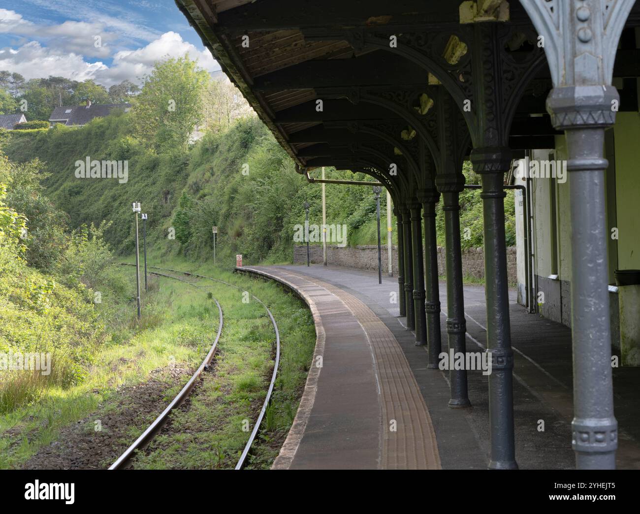 Narberth railway station hi-res stock photography and images - Alamy