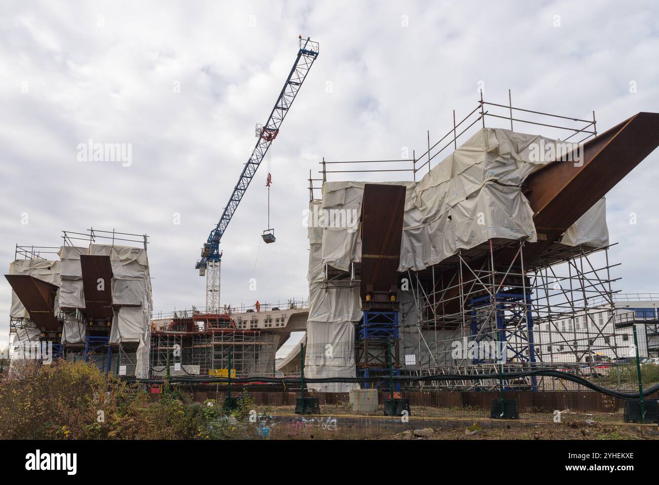 Elevated HS2 track ready to straddle the Digbeth Branch canal at Curzon ...