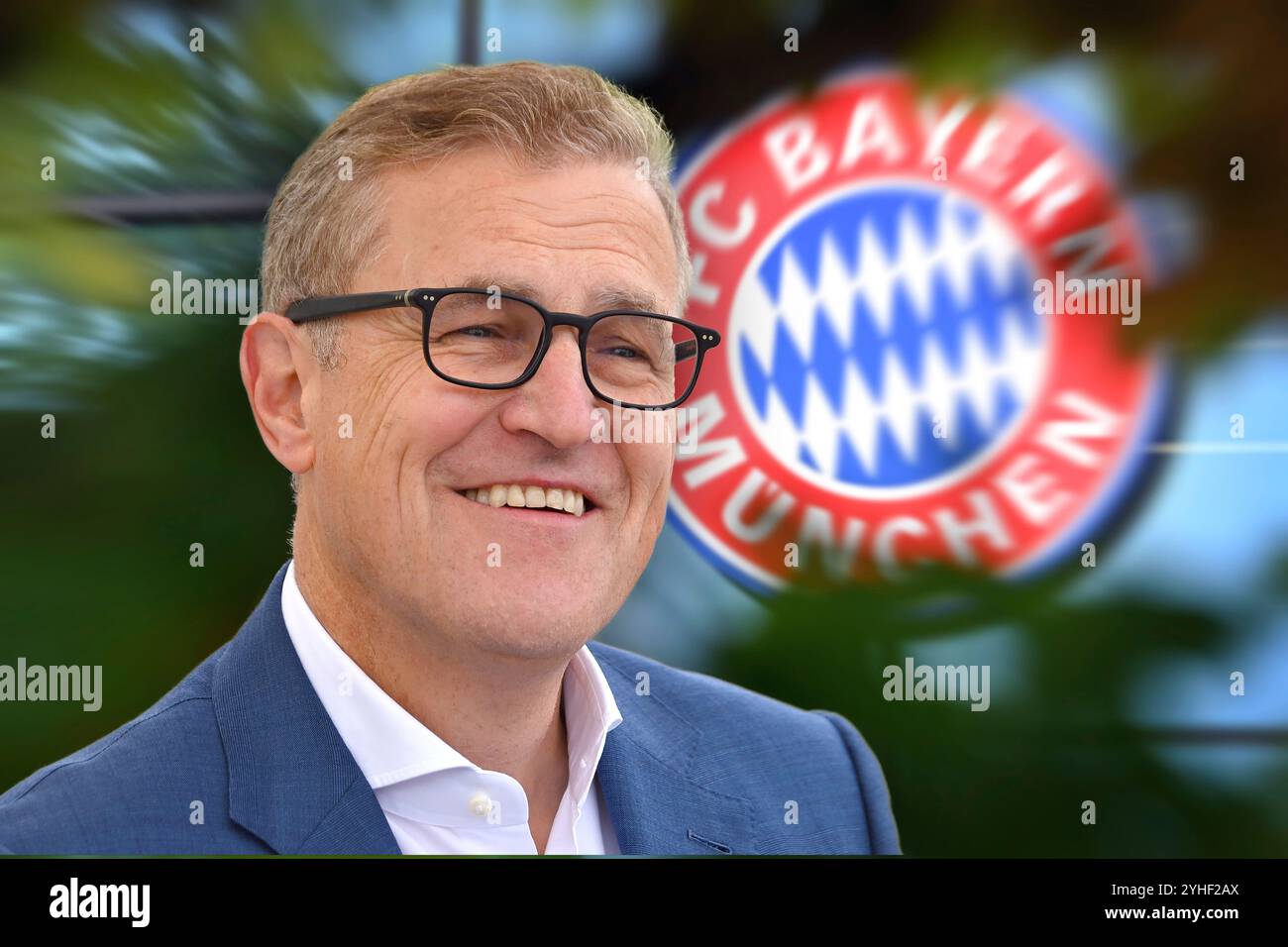PHOTO MONTAGE: FC Bayern extends with Jan Christian DREESEN (FCB ...