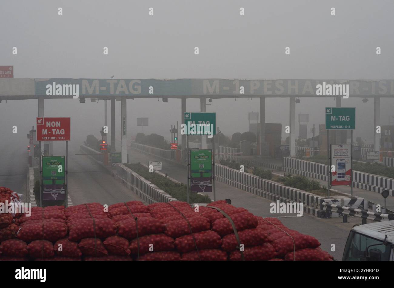 Multan road hi-res stock photography and images - Alamy