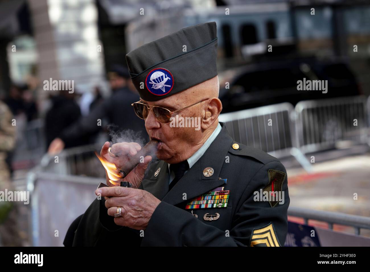 Vietnam War Airborne veteran Vincent Bochicchio, 88, smokes a cigar ...