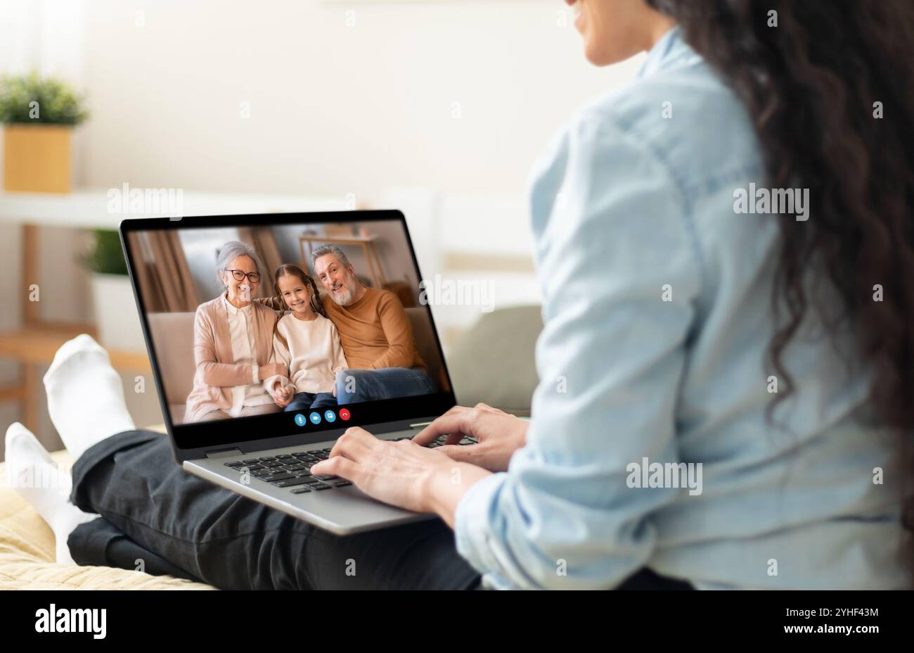 Video chatting with grandparents hi-res stock photography and images ...