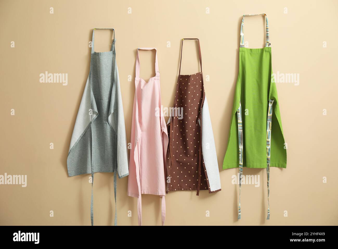 Chefs aprons hi-res stock photography and images - Alamy