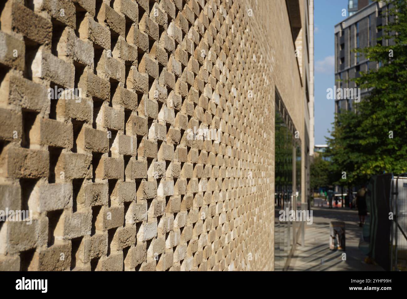 London brickwork building hi-res stock photography and images - Alamy
