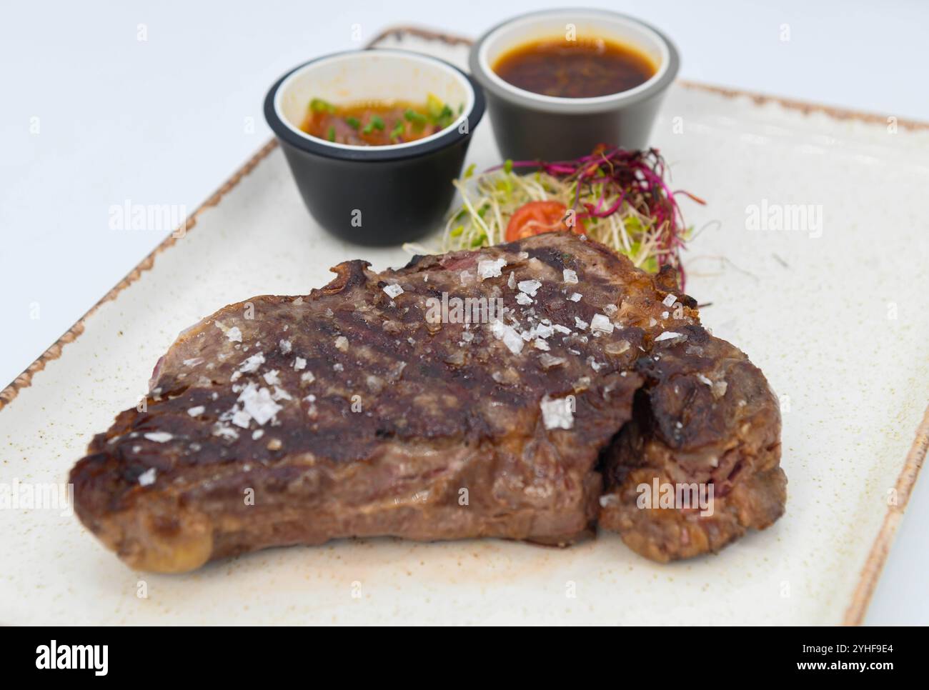 Food juicy cuts beef hi-res stock photography and images - Alamy