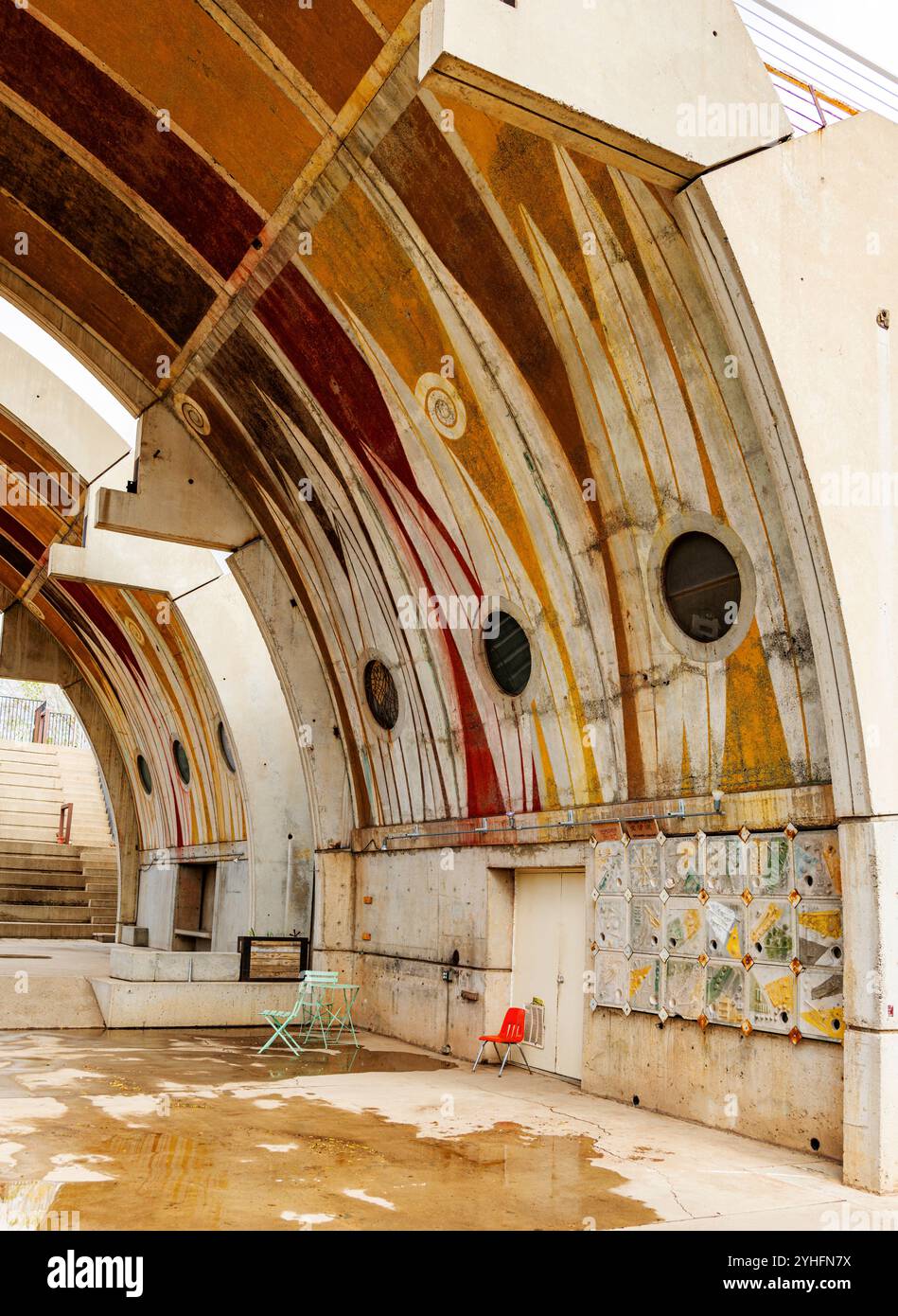 Arcosanti; experimental town exemplifies Arcology; combining ...