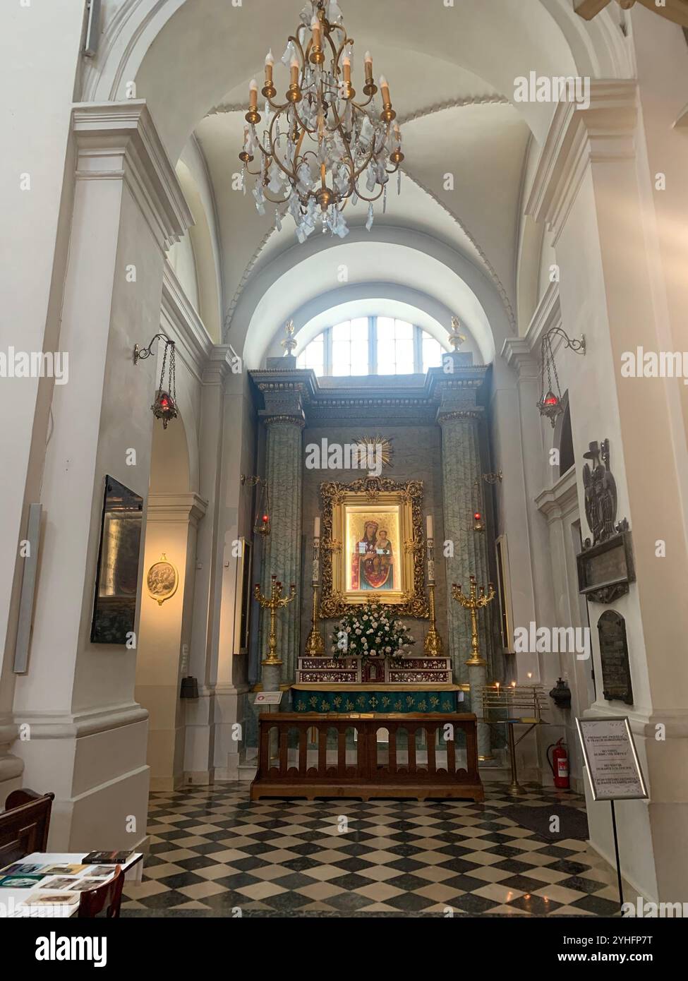 Elegant Church Interior Featuring Ornate Altar and Chandelier Stock ...