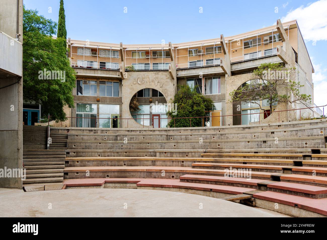 Arcosanti; experimental town exemplifies Arcology; combining ...