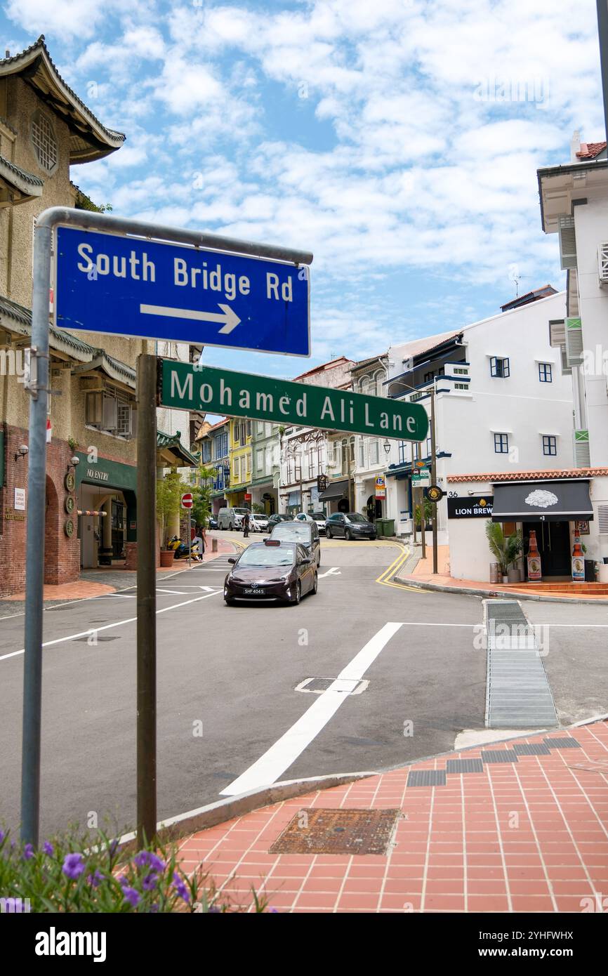 Road signs singapore hi-res stock photography and images - Alamy