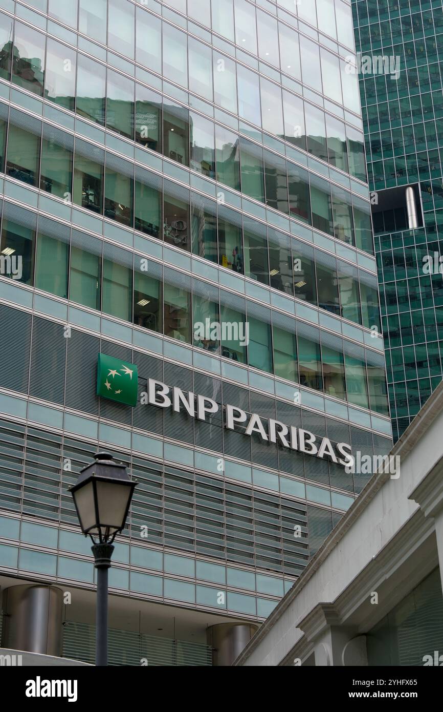 BNP Paribas office building Collyer Quay Singapore Asia Stock Photo - Alamy