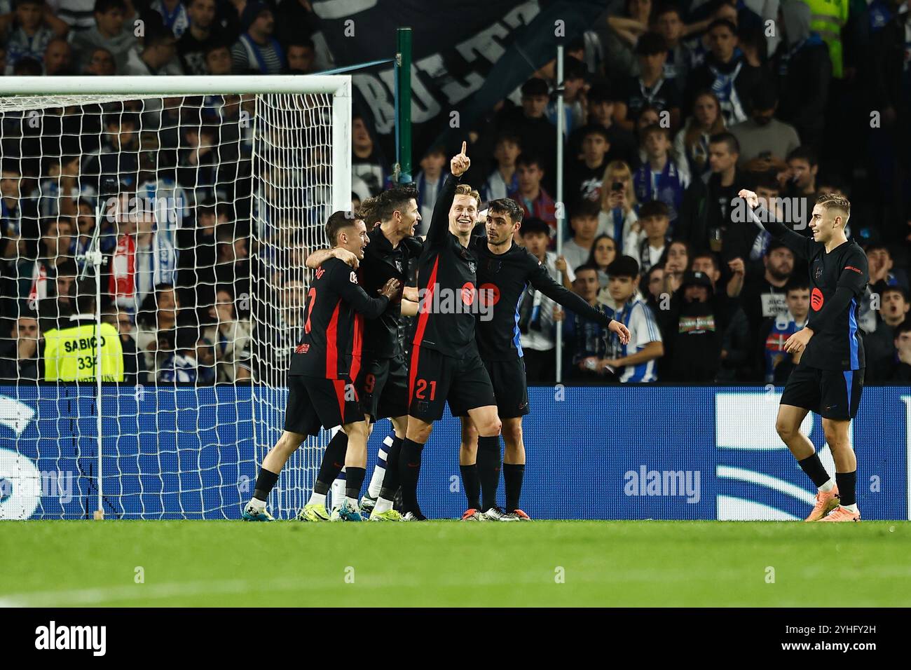 San Sebastian, Spain. 10th Nov, 2024. Barcelona team group (Barcelona ...