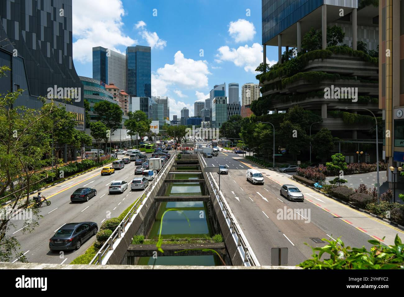 A view along Eu Tong Sen Street Singapore showing city skyscrapers and ...