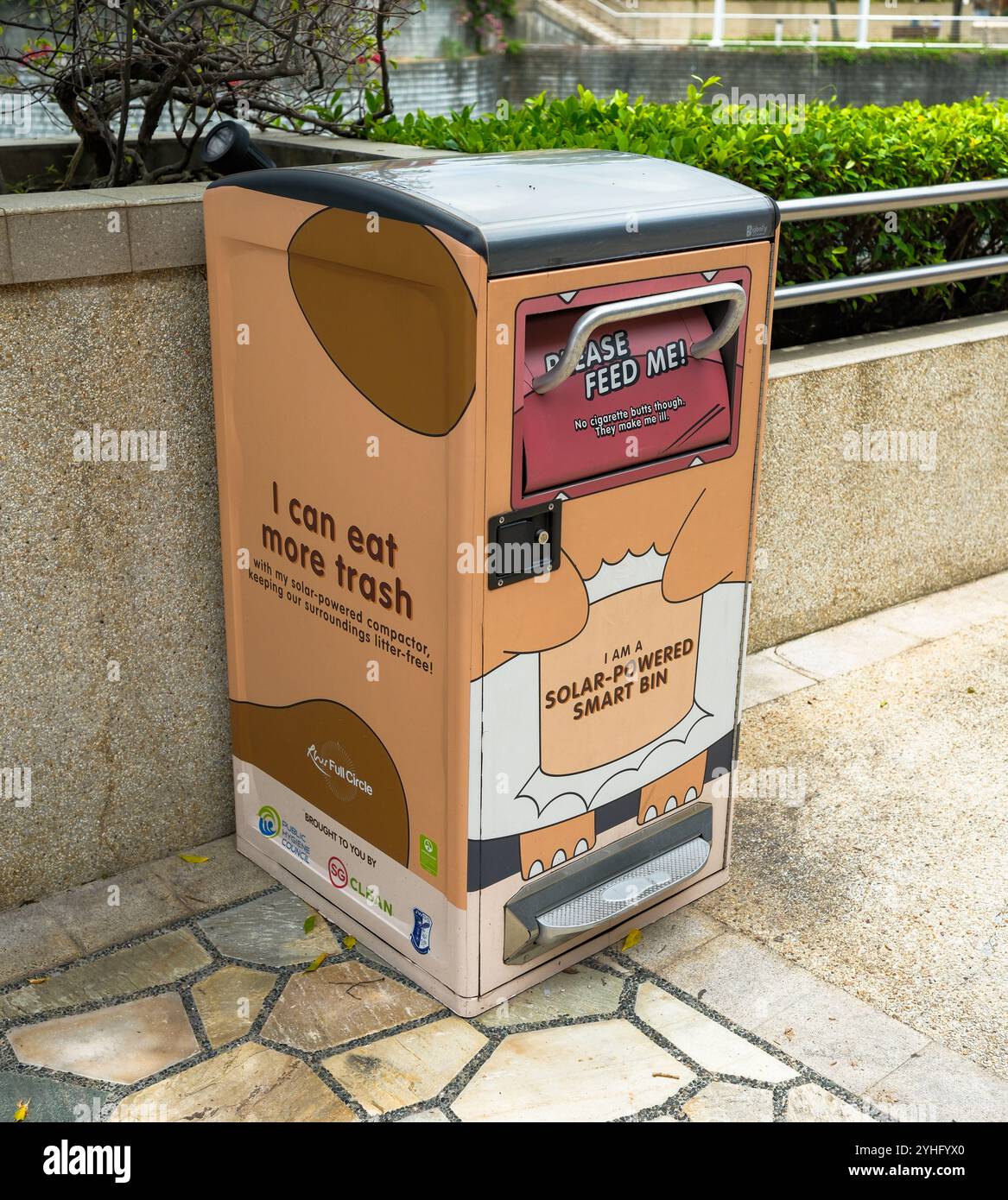 Solar powered smart bin hi-res stock photography and images - Alamy