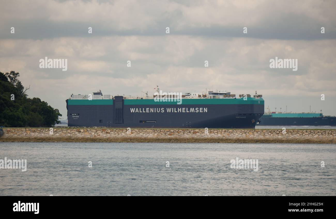 Wallenius Wilhelmsen vehicle carrier Tortugas sailing in the Singapore ...