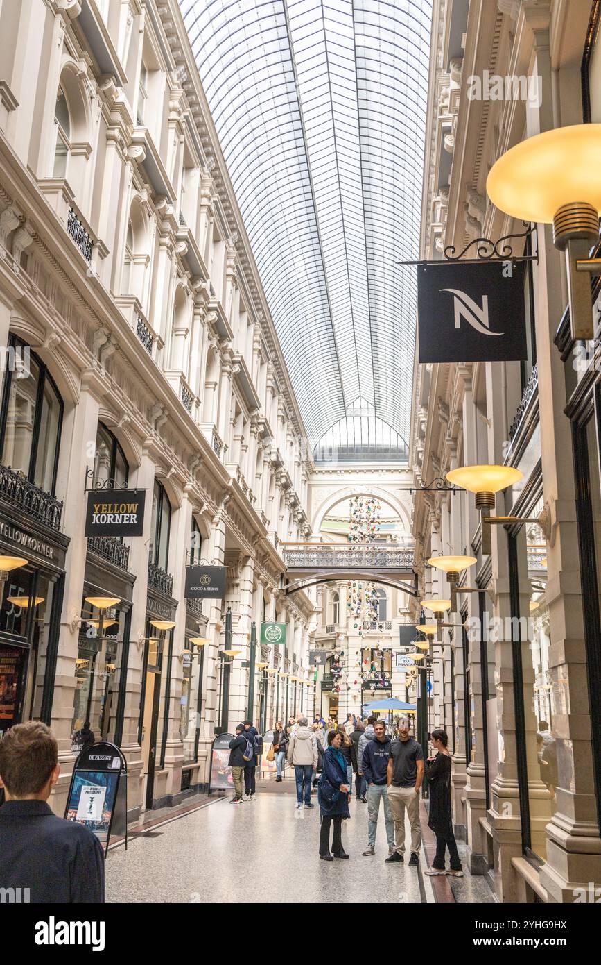 The hague city centre hi-res stock photography and images - Alamy