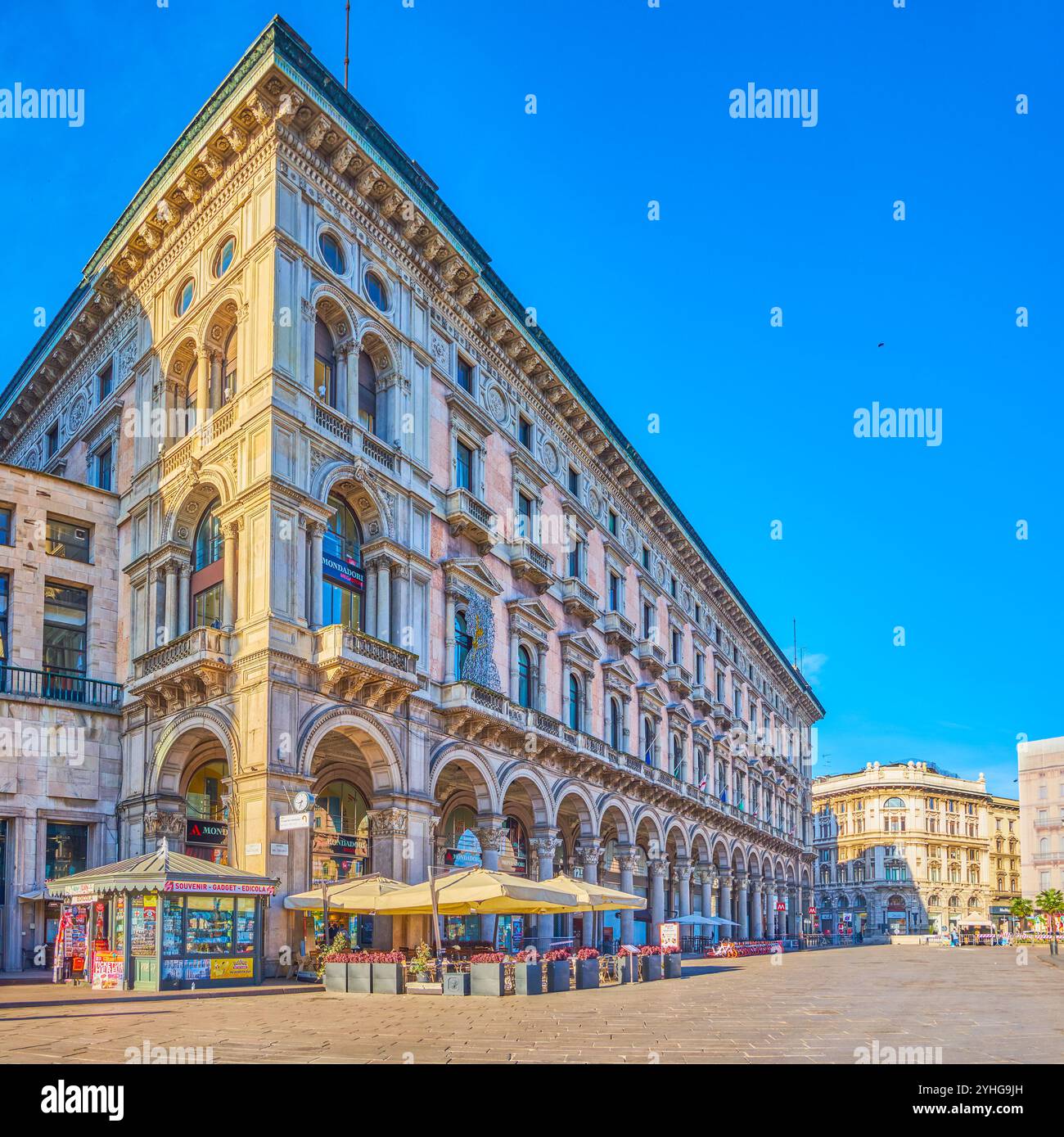 Palazzo dei portici meridionali hi-res stock photography and images - Alamy
