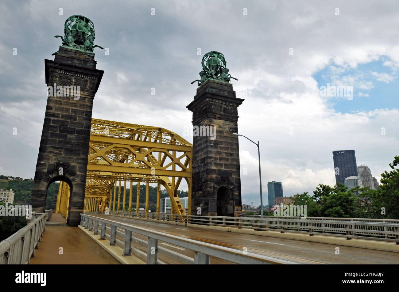 The historic 16th Street Bridge (David McCullough Bridge) crosses the ...