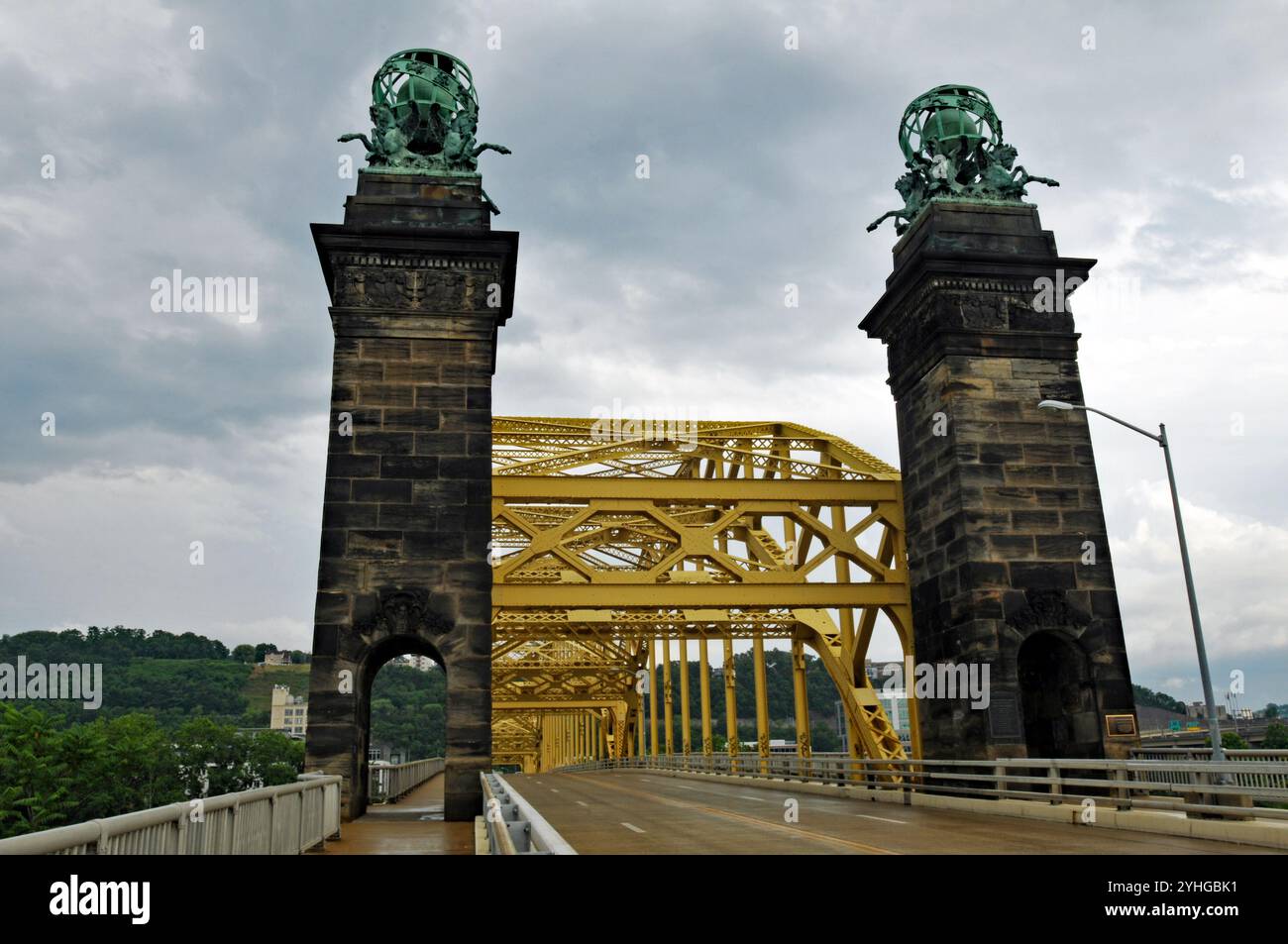Built in 1923, Pittsburgh's 16th Street Bridge, now called the David ...