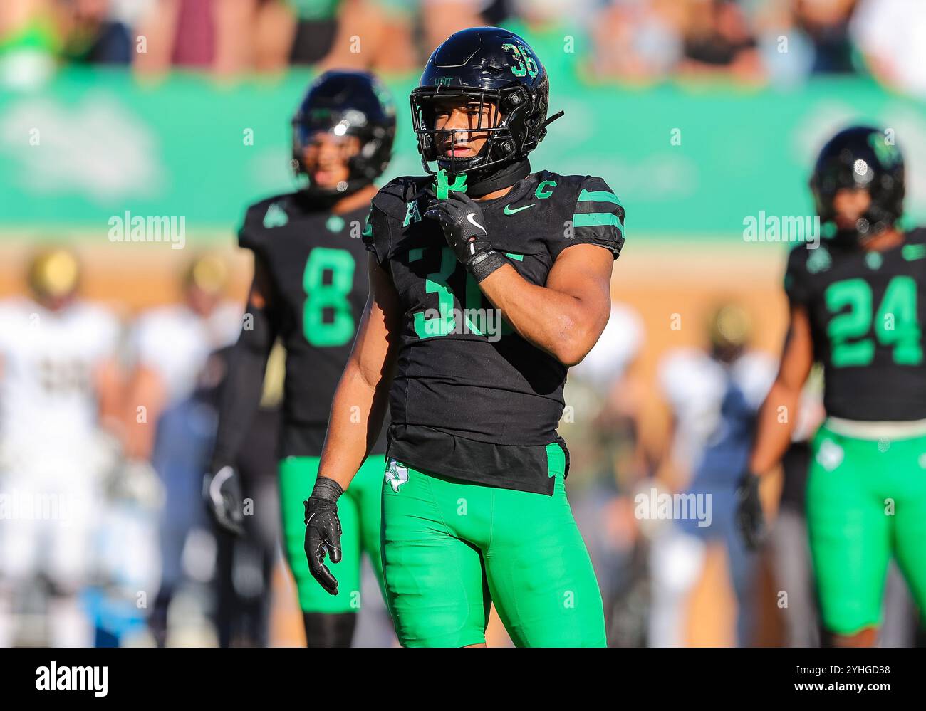 November 09, 2024:.North Texas Mean Green linebacker Jaylen Smith (36 ...