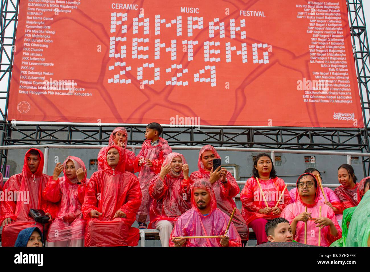 Rampak genteng hi-res stock photography and images - Alamy