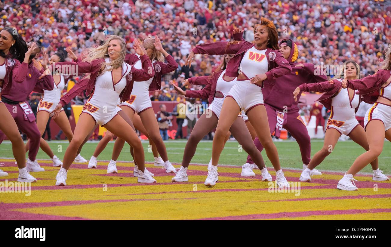 Washington commanders cheerleaders hi-res stock photography and images ...