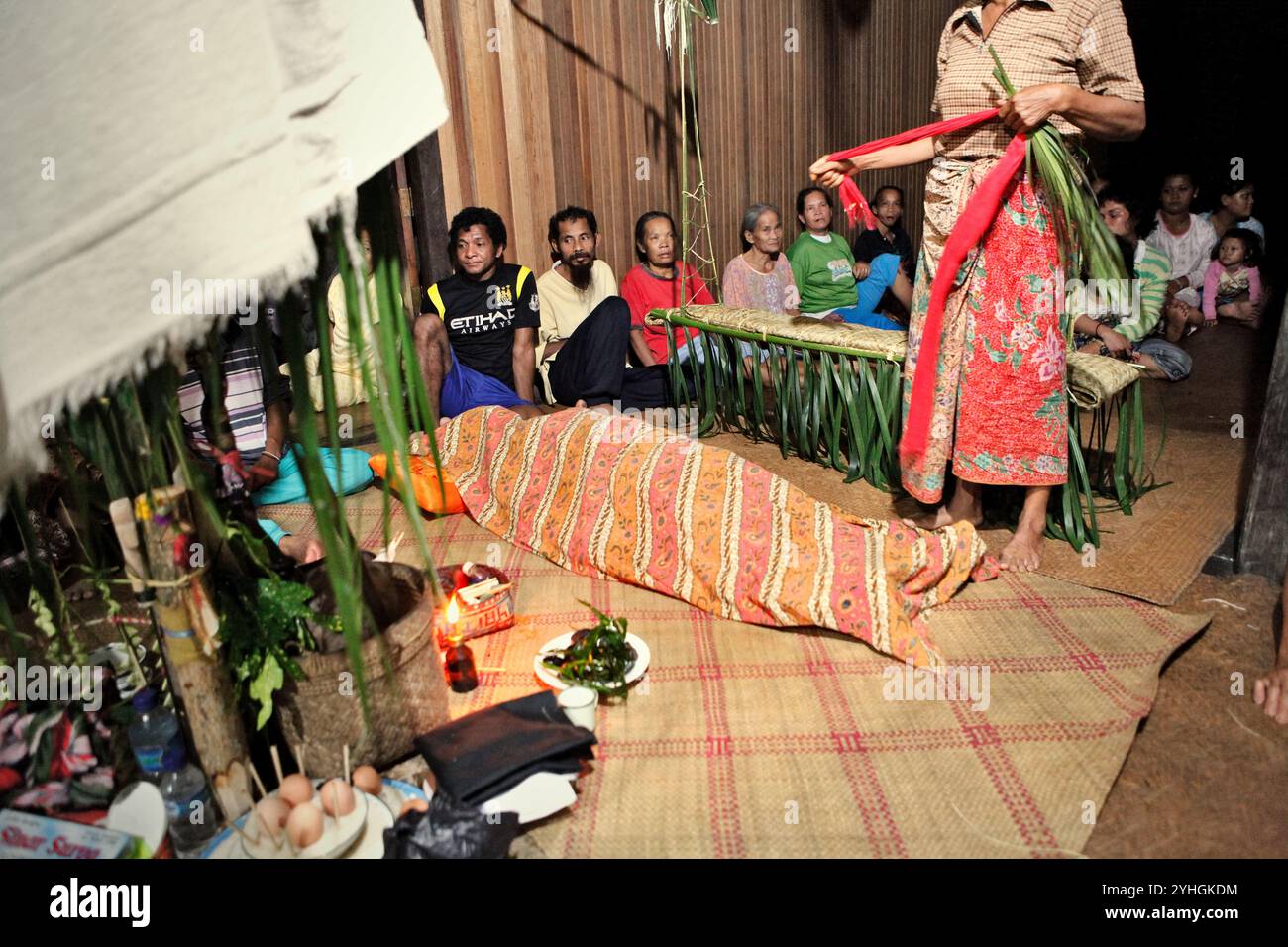 Aboriginal healing practice hi-res stock photography and images - Alamy