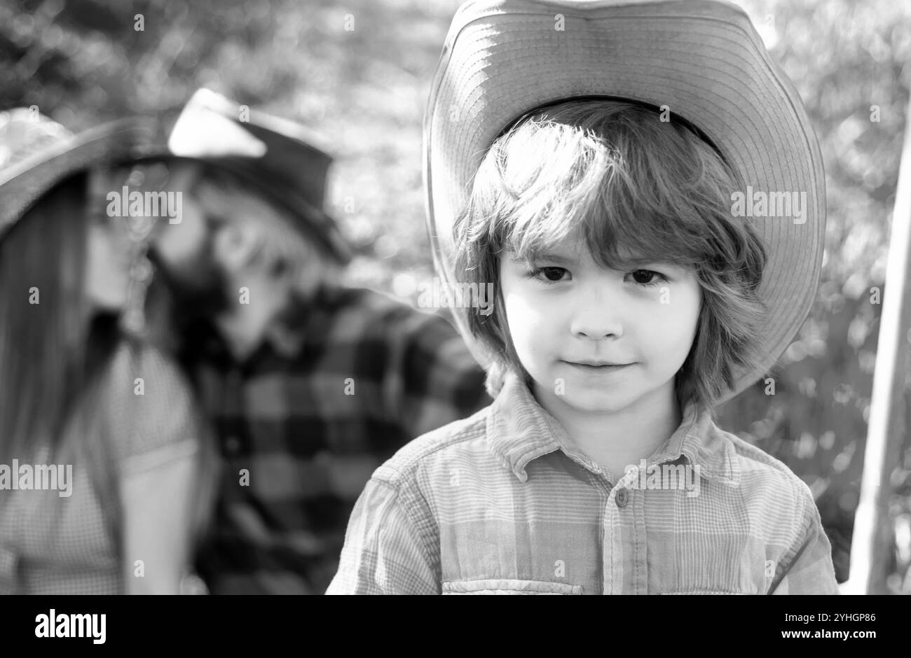 Family gardener on summer picnic in garden, park or backyard ...