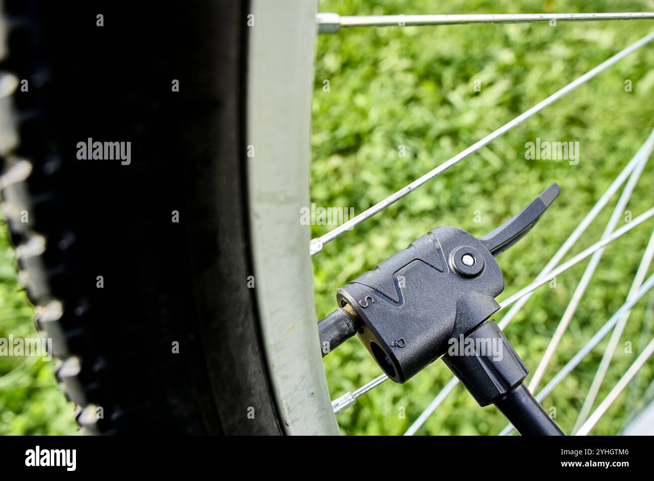 Bicycle pump valve head connector schrader and presta adapter air ...