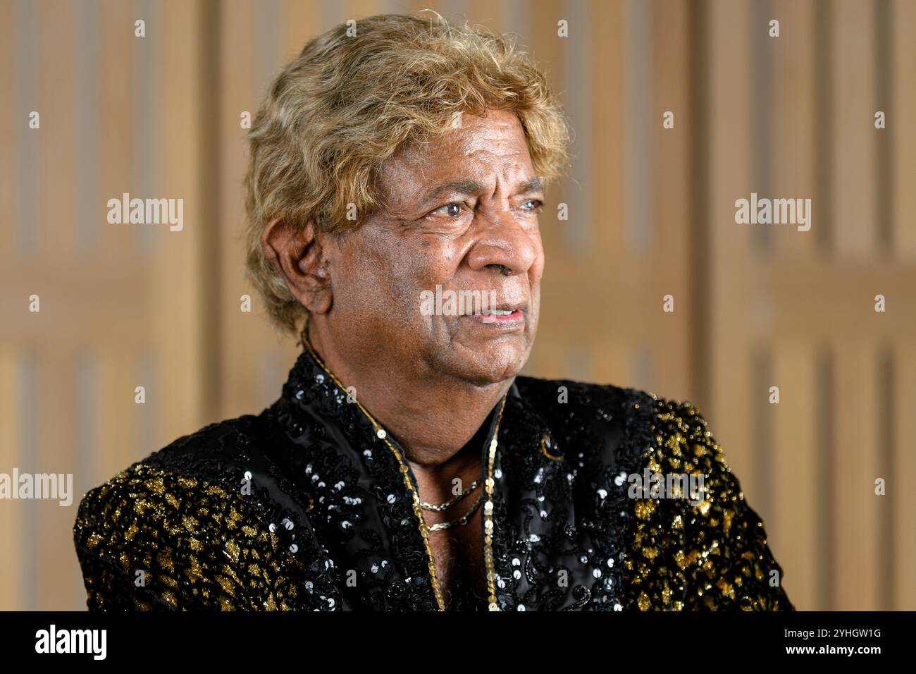 Sydney, Australia. 12th Nov, 2024. Malaysian-born Australian singer Kamahl poses for a portrait ...