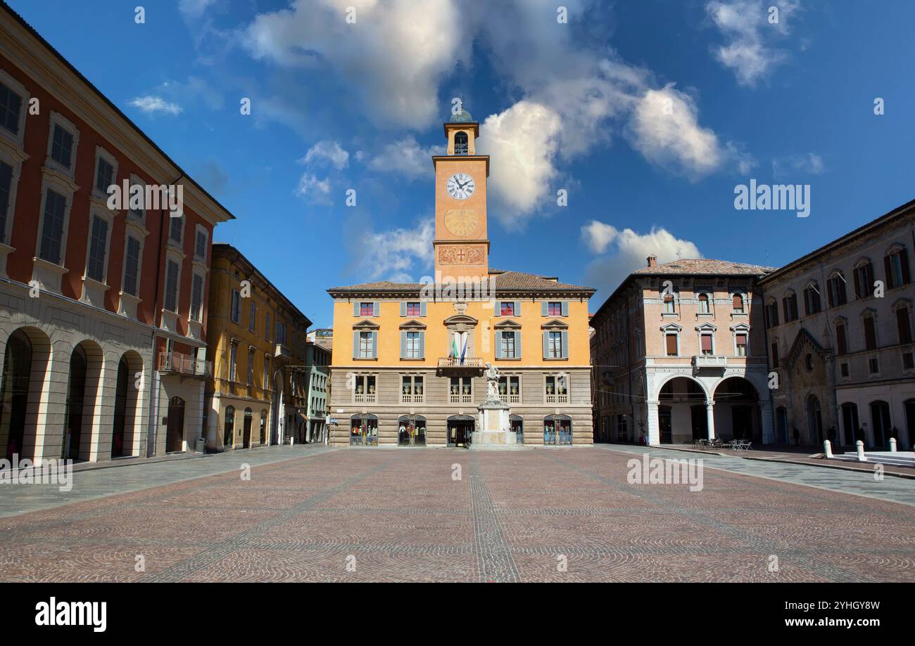 Urban panorama of Prampolini Square, highlighting historic architecture ...