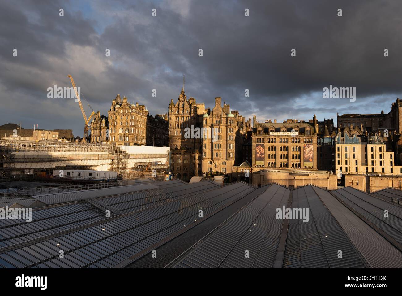 City of Edinburgh at sunset in Scotland, UK. City Art Centre with Major ...