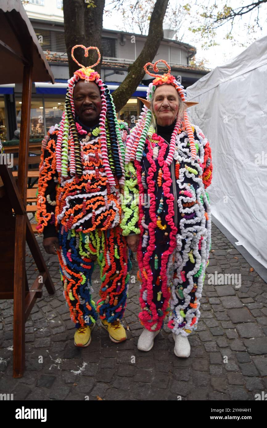 Jules Manuela Samlan Togo Koenig in Asyl- Besucher Muenchen 11.11.2024 ...