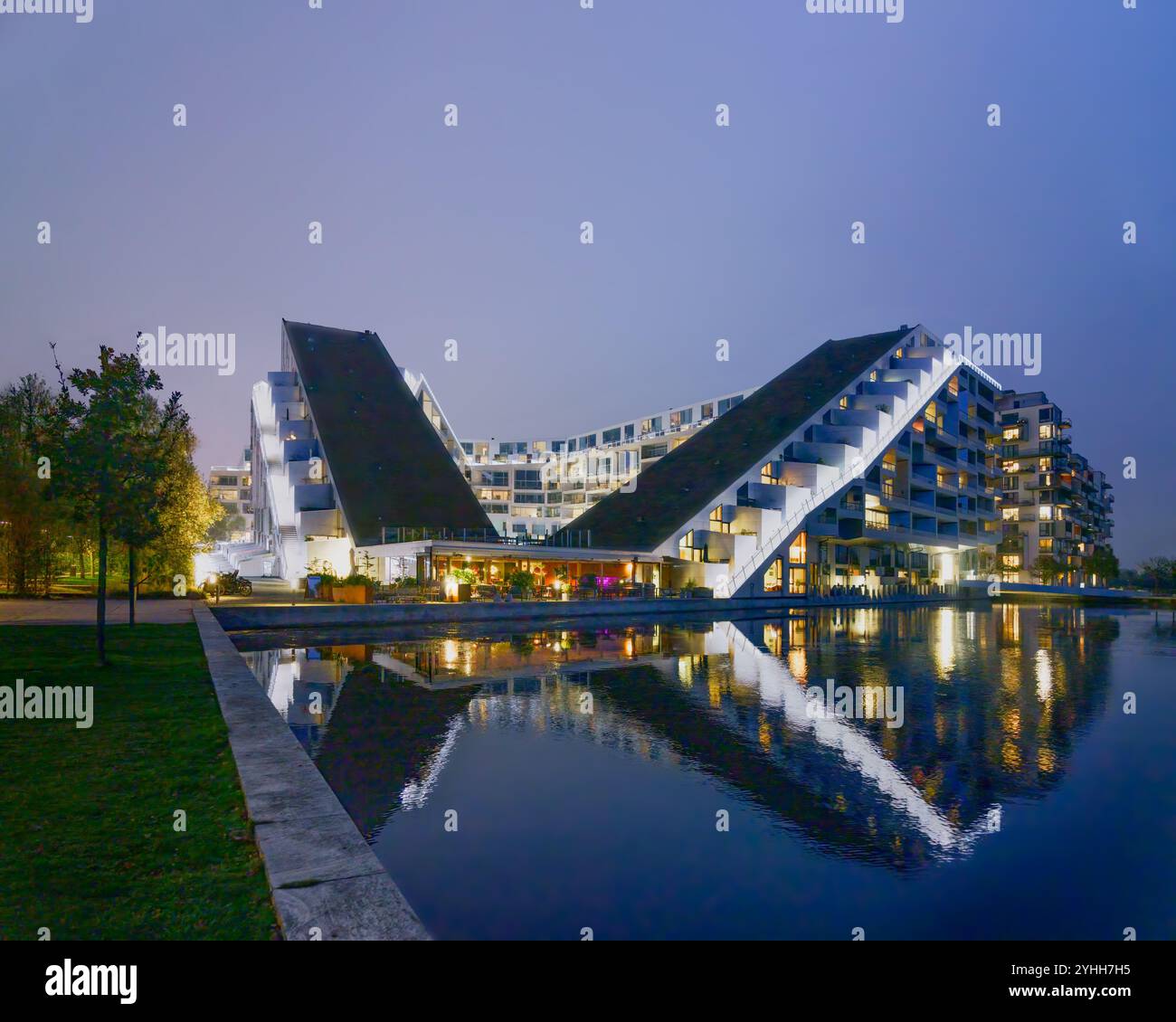 Copenhagen, Denmark - 8 House / Big House / 8Tallet housing by BIG ...