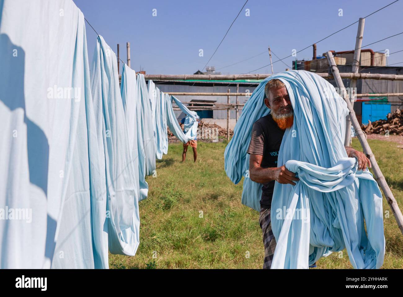 Glowing fabrics hi-res stock photography and images - Alamy