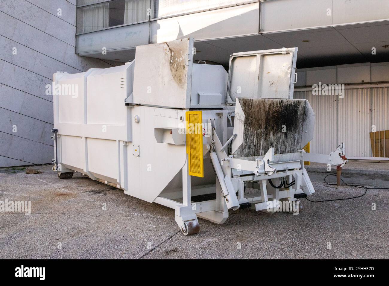 Efficient waste management hi-res stock photography and images - Alamy