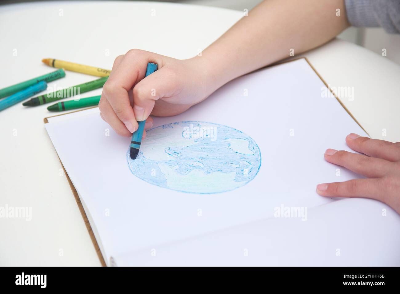 Child's hand drawing Earth Stock Photo - Alamy