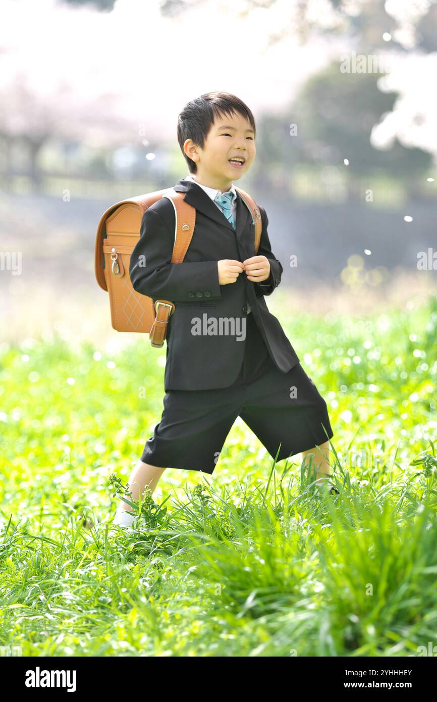 First grade students hi-res stock photography and images - Alamy